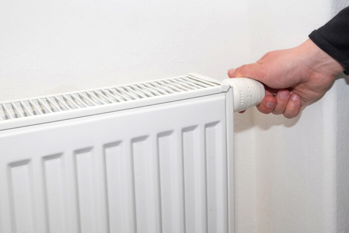 Plattenheizkörper: Alle Vor- & Nachteile | heizungshelden.com